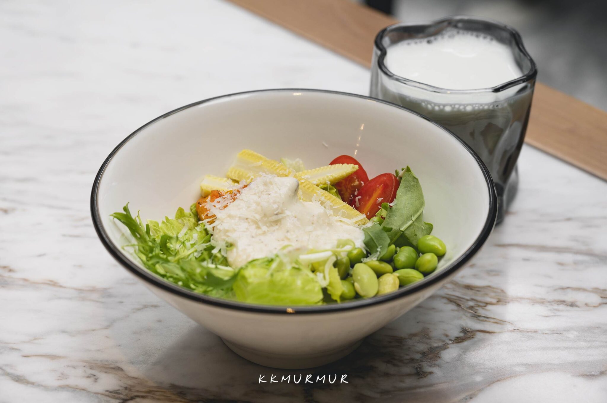 【Snob Cafe】高CP值的誘人可頌與甜點，實惠美味環境超舒適｜信義區咖啡廳推薦 - 老K嘴一下