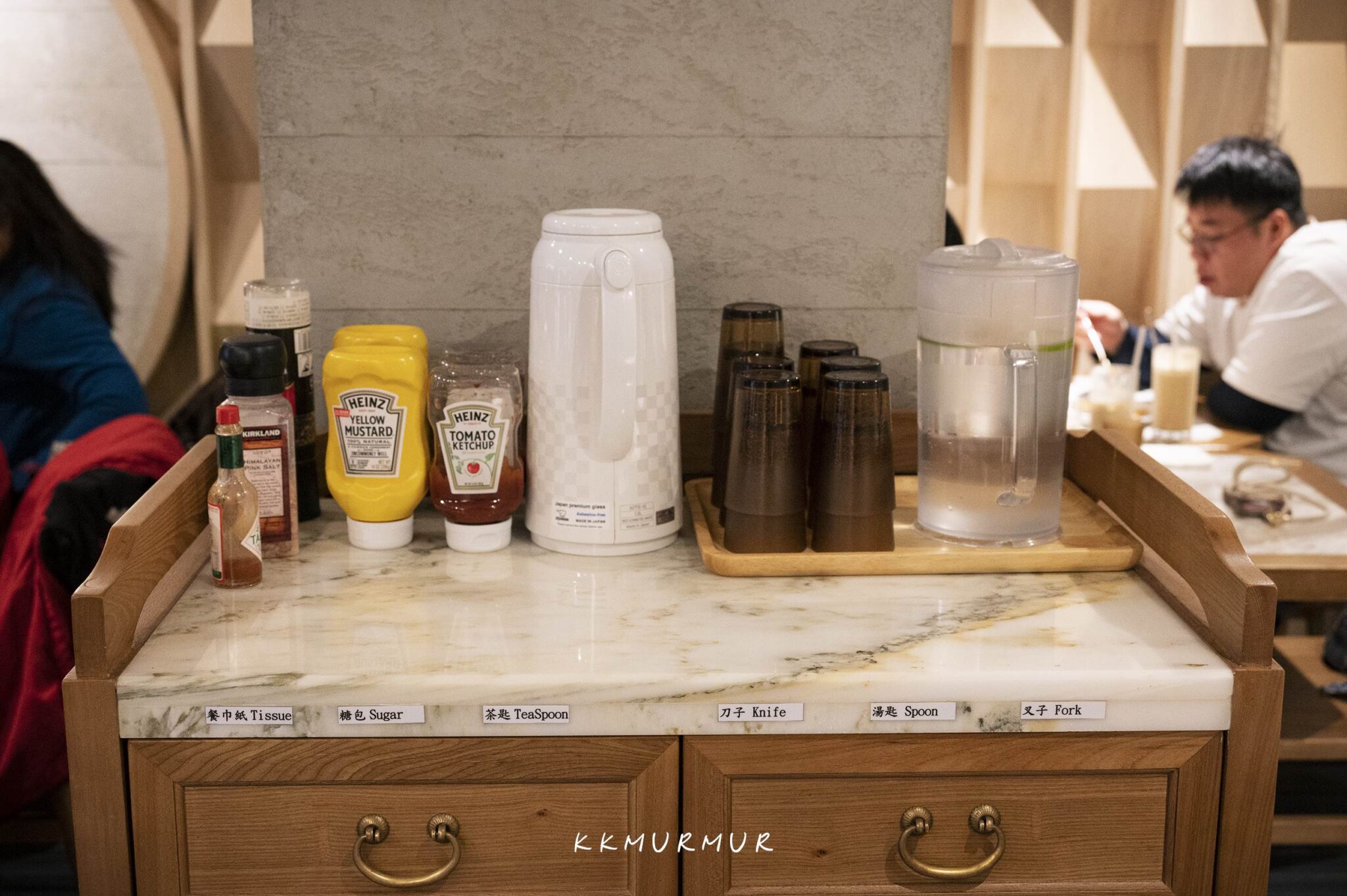 【Snob Cafe】高CP值的誘人可頌與甜點，實惠美味環境超舒適｜信義區咖啡廳推薦 - 老K嘴一下