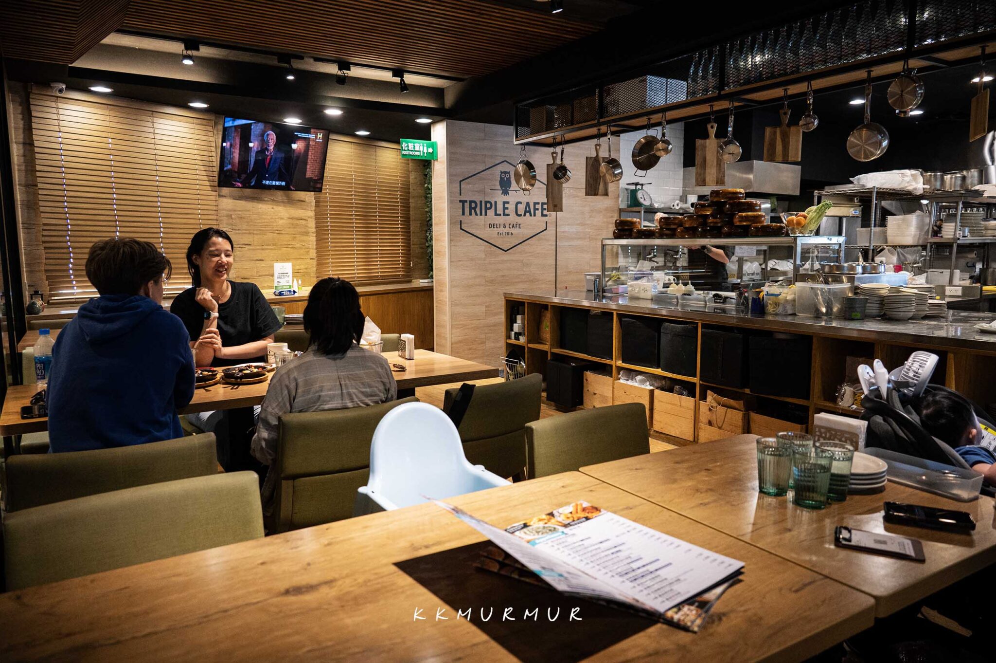 【Triple Cafe】大湖公園旁感受絕美時光，親子寵物友善空間推薦｜台北內湖美食｜親子友善餐廳/咖啡廳(菜單) - 老K嘴一下