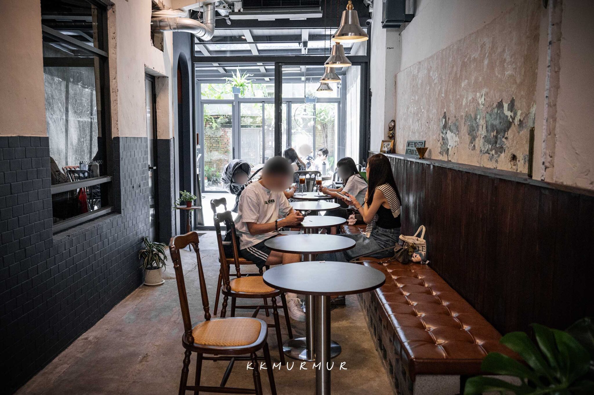 【PAUSE Coffee Roaster】絕美玻璃屋咖啡廳，感受陽光與植物的浪漫｜台北南港咖啡廳推薦｜捷運南港展覽館站(菜單) - 老K嘴一下